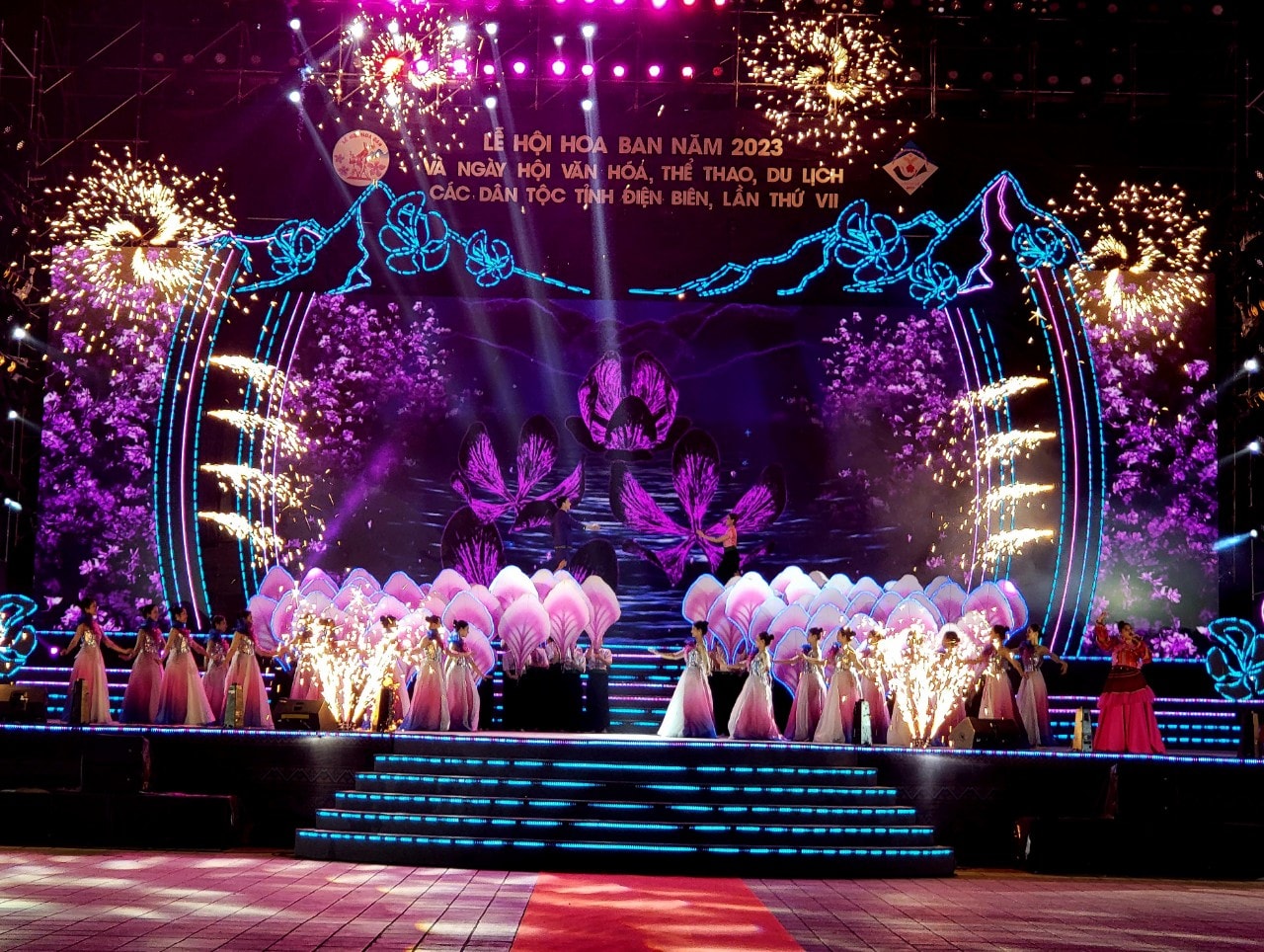 Lễ hội Hoa Ban Điện Biên 2025: Sắp khai mạc sự kiện bùng nổ sắc màu văn ...